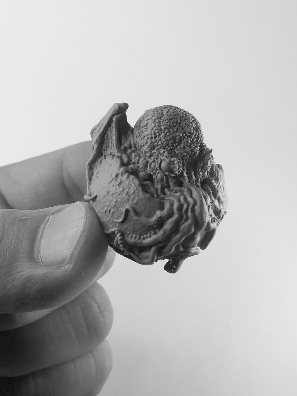 Cthulhu (クトゥルフ) Egg – Ryu Oyama (大山竜) Archive